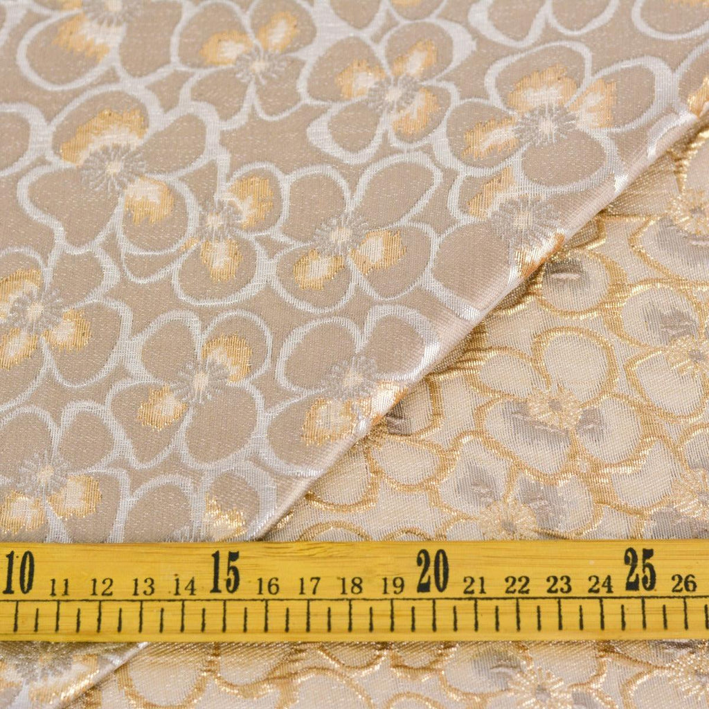 Brocard - Flori bej crem cu auriu | Texmag.ro